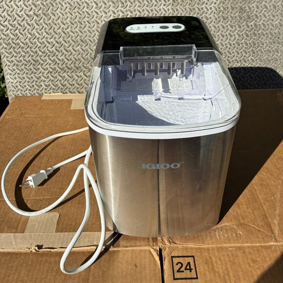 Igloo | Kitchen | Igloo Stainless Steel Countertop 26lb Ice Maker Model ...